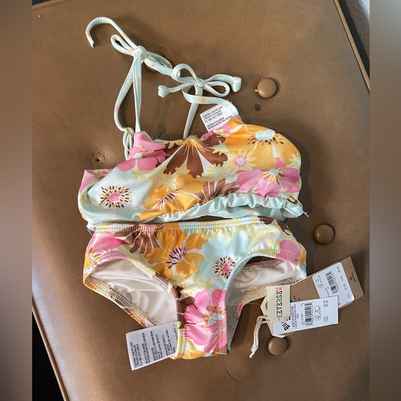 Billabong | Swim | Nwt Billabong Girls Flower Power Rev Mini Crop ...